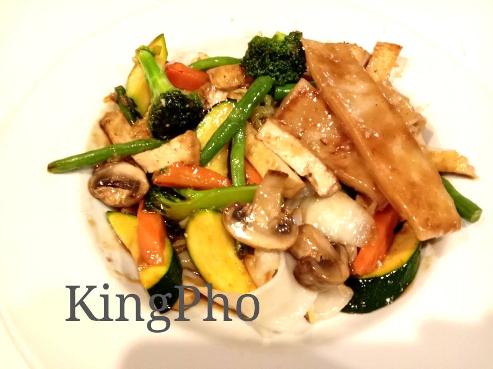 46. Crispy Chow Fun | MK Noodle